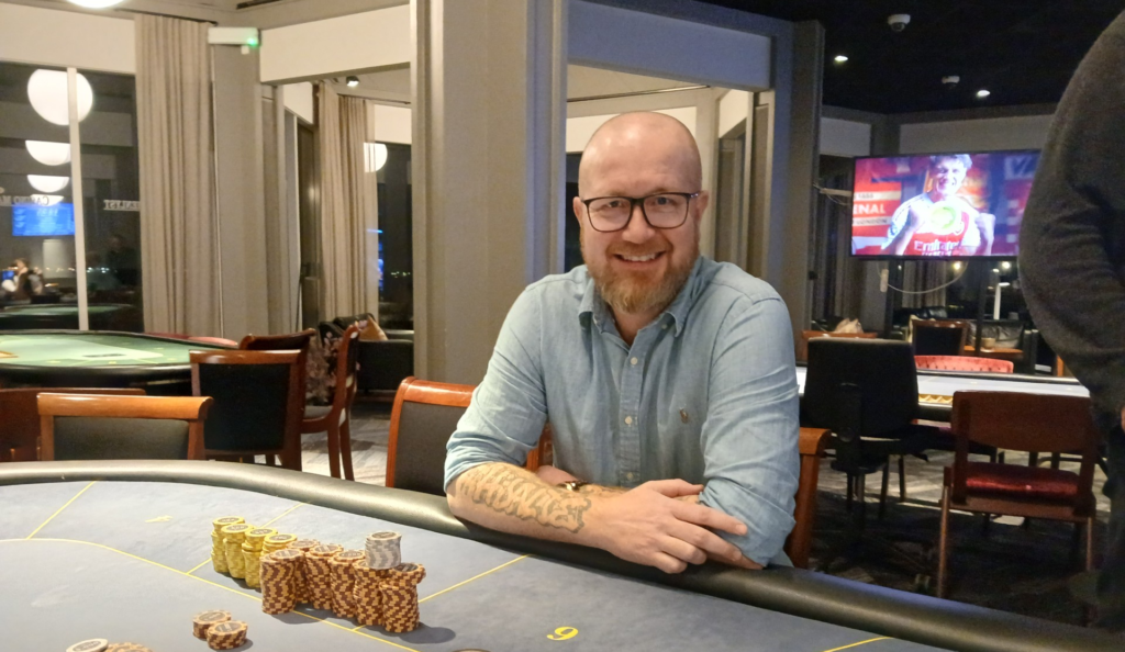 Hyggelig onsdagsturnering på Lysten endte i en CHOP - Dansk Poker